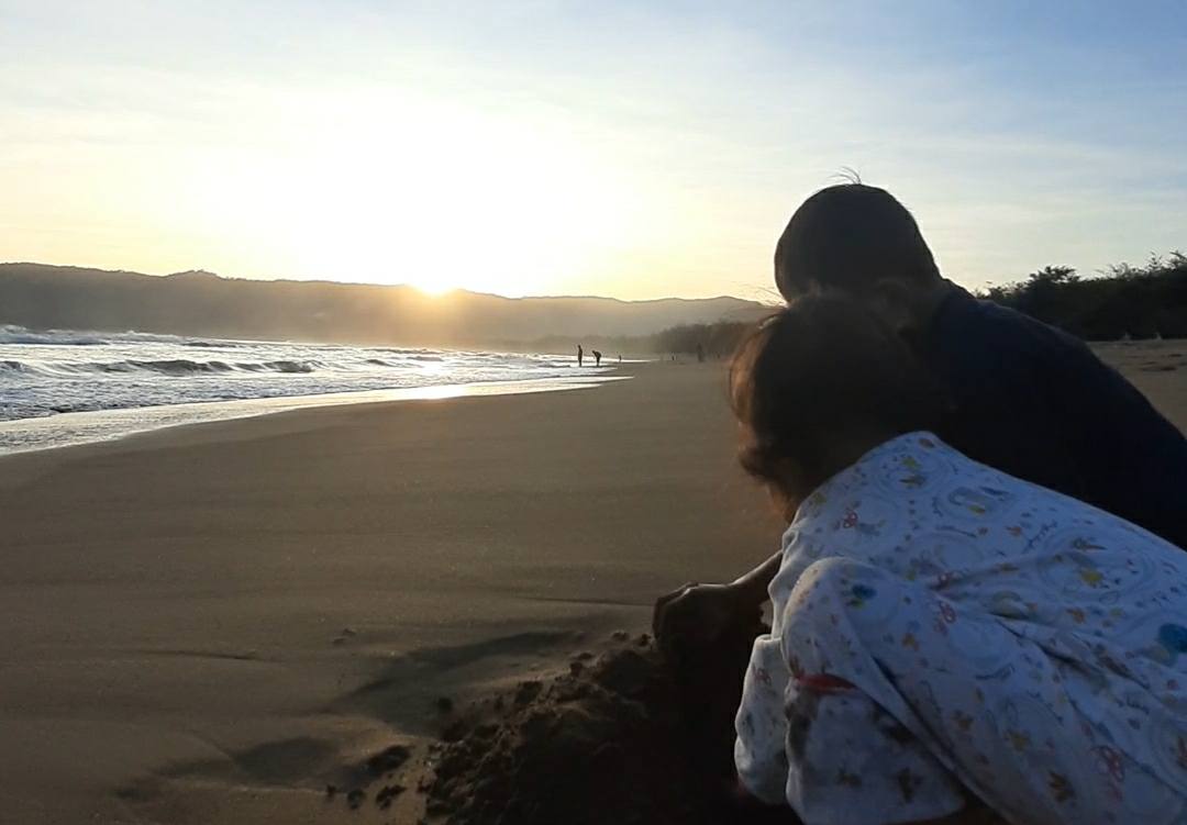 Pantai Pancer Door Pacitan Alternatif Pilihan Libur Lebaran - Wartakita.co